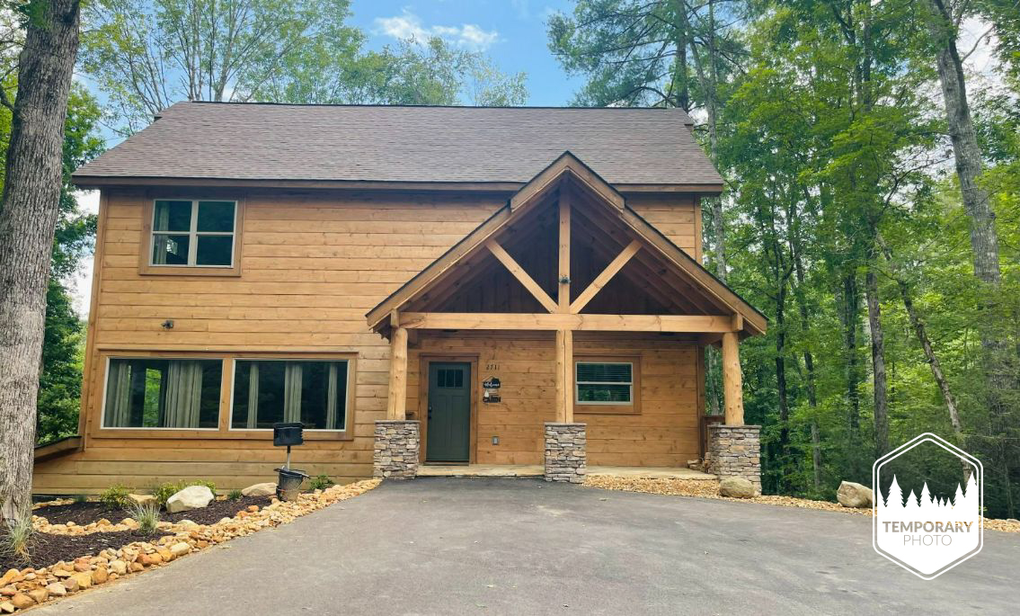 Pigeon Forge Cabins - Mystic Timber