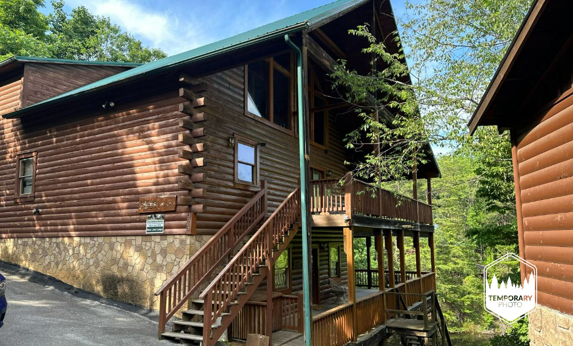 Pigeon Forge Cabins - Bear Lake Lodge
