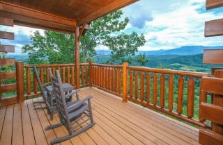Pigeon Forge Cabin Rental - Misty Blue